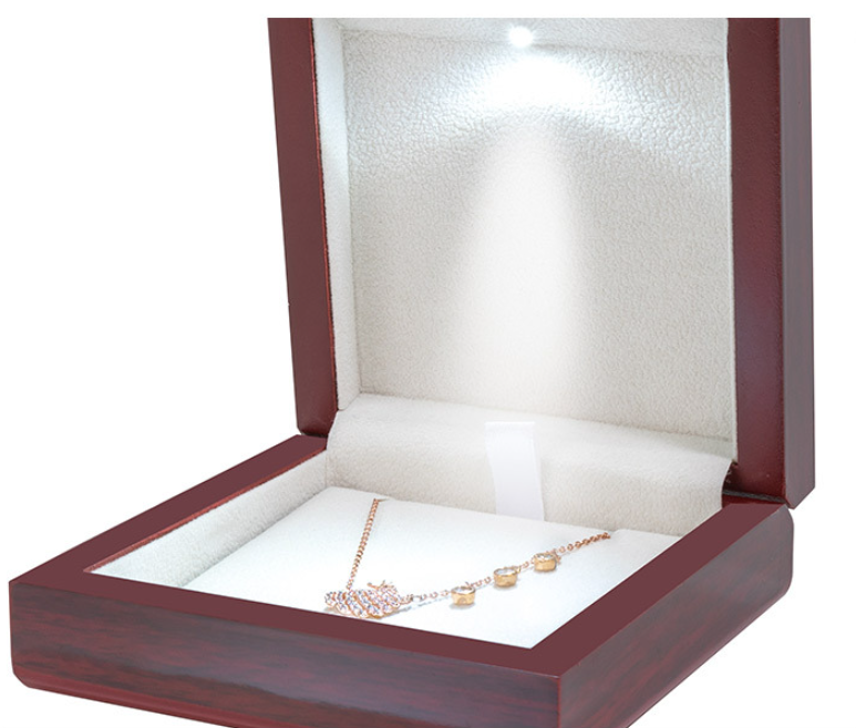 Wholesale luxury wooden necklace jewelry box